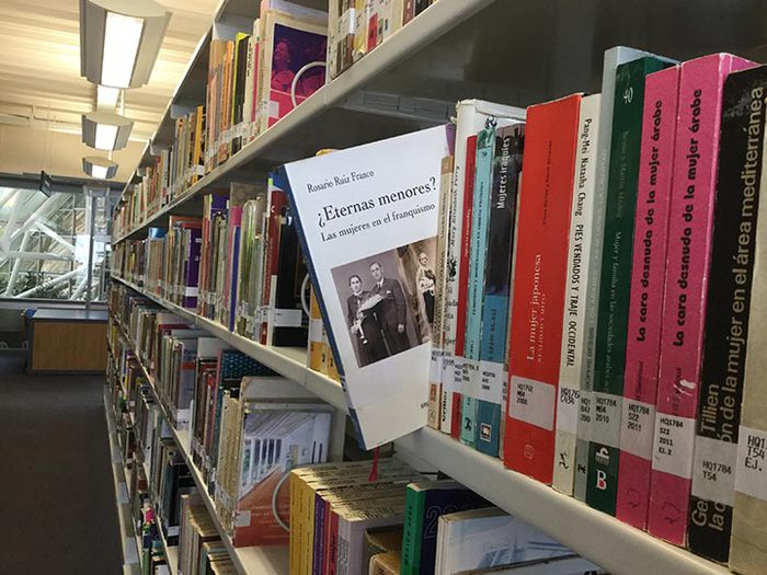 ACERVO DE LIBROS DE BIBLIOTECOLOGIA, UNIVERSITARIO, INFANTILES, ETC.